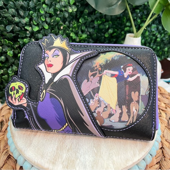 Loungefly | Bags | Nwt Disney Loungefly Villains Evil Queen Scene Snow ...